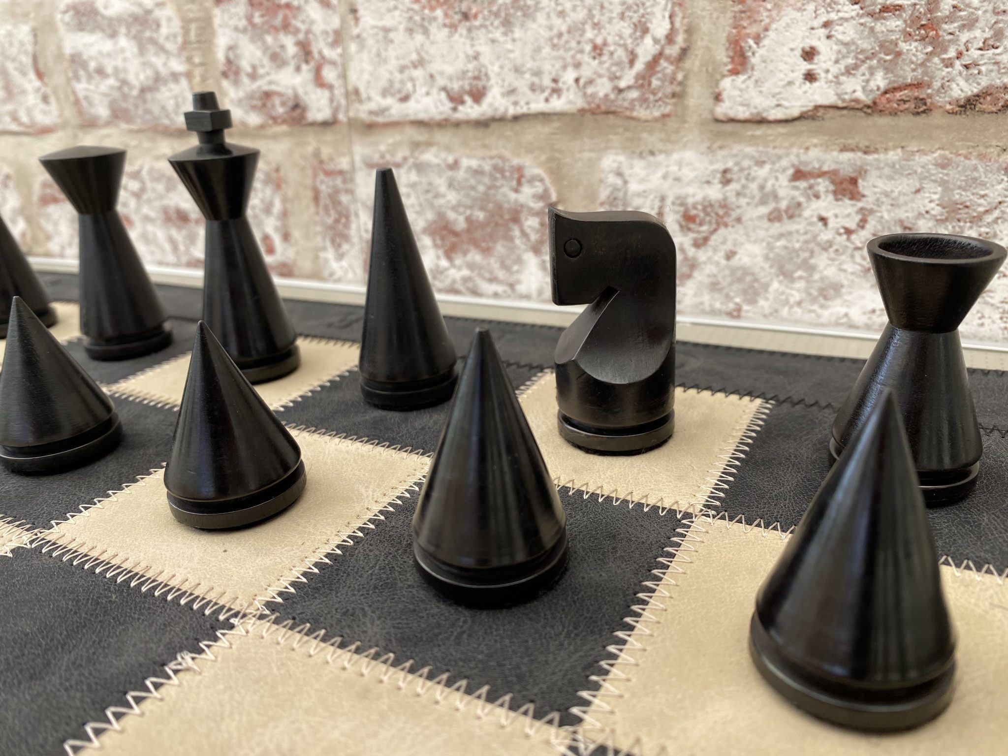 Contemporary Modern Chess Set - ChessBaron Chess Sets USA - Call (213 ...