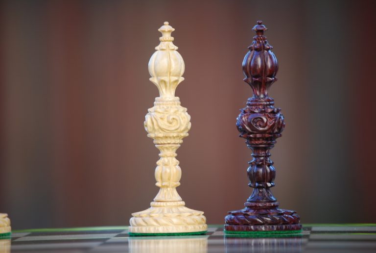 The Lotus Ruby Chess Pieces in Bud Rosewood - ChessBaron Chess Sets USA ...
