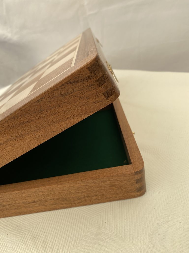 Folding Chess Board and Acacia Chess Board Case - ChessBaron Chess Sets ...