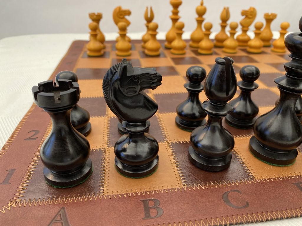 The Antiqued Dublin Double Weighted Chess Set - ChessBaron Chess Sets ...
