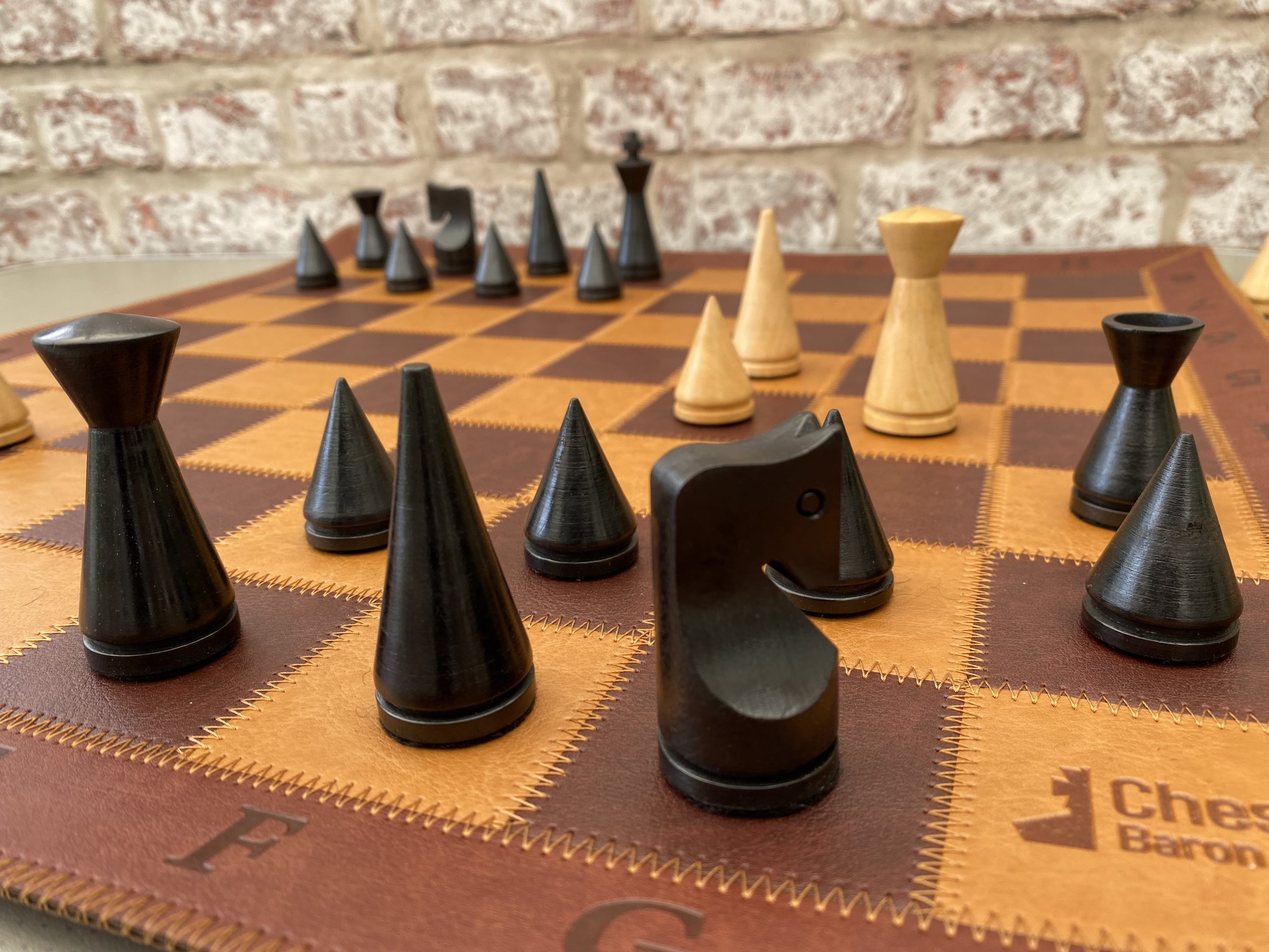 ChessBaron SALE! Chess Sets, Boards, Computers, Backgammon | (213) 325 ...