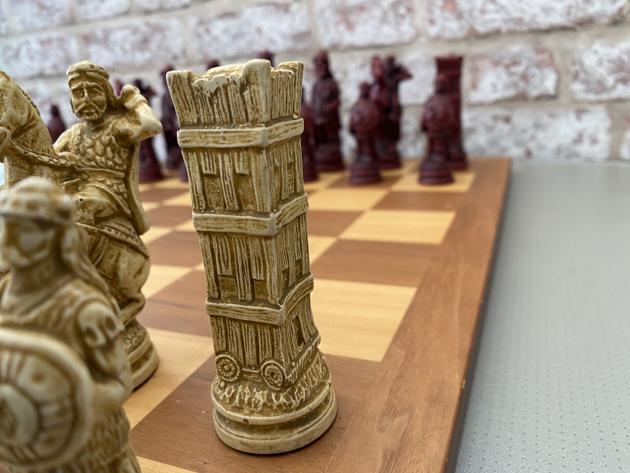 Berkeley Chess - The Vikings Chess Set - Red - ChessBaron Chess Sets ...