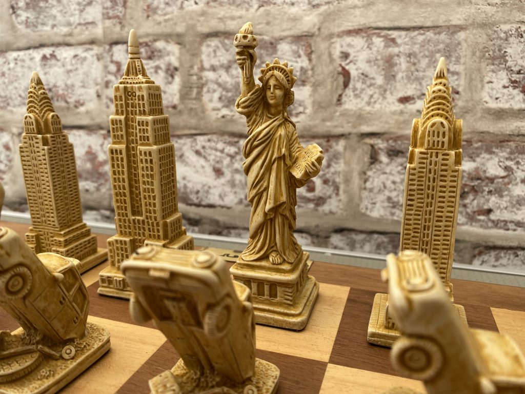 Berkeley Chess - New York Chess Set - Red - ChessBaron Chess Sets USA ...