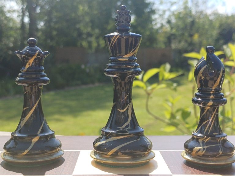 The Artist - Black and Gold Triple Weight Set - ChessBaron Chess Sets ...