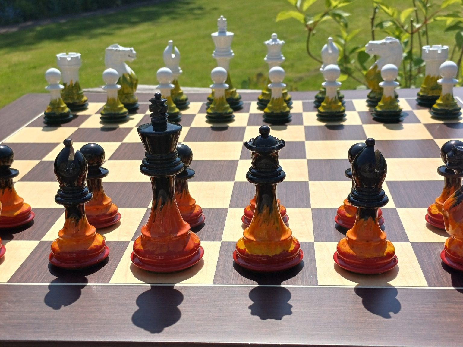 The Artist - Fire and Ice Triple Weight Set - ChessBaron Chess Sets USA ...