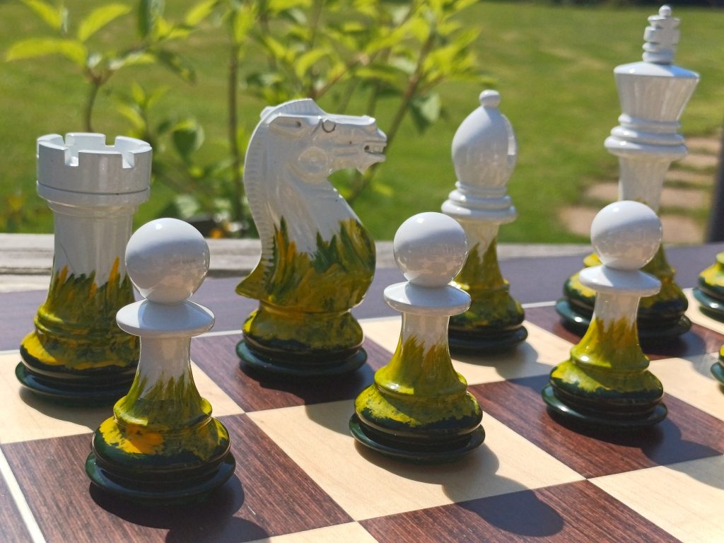 The Artist - Fire and Ice Triple Weight Set - ChessBaron Chess Sets USA ...