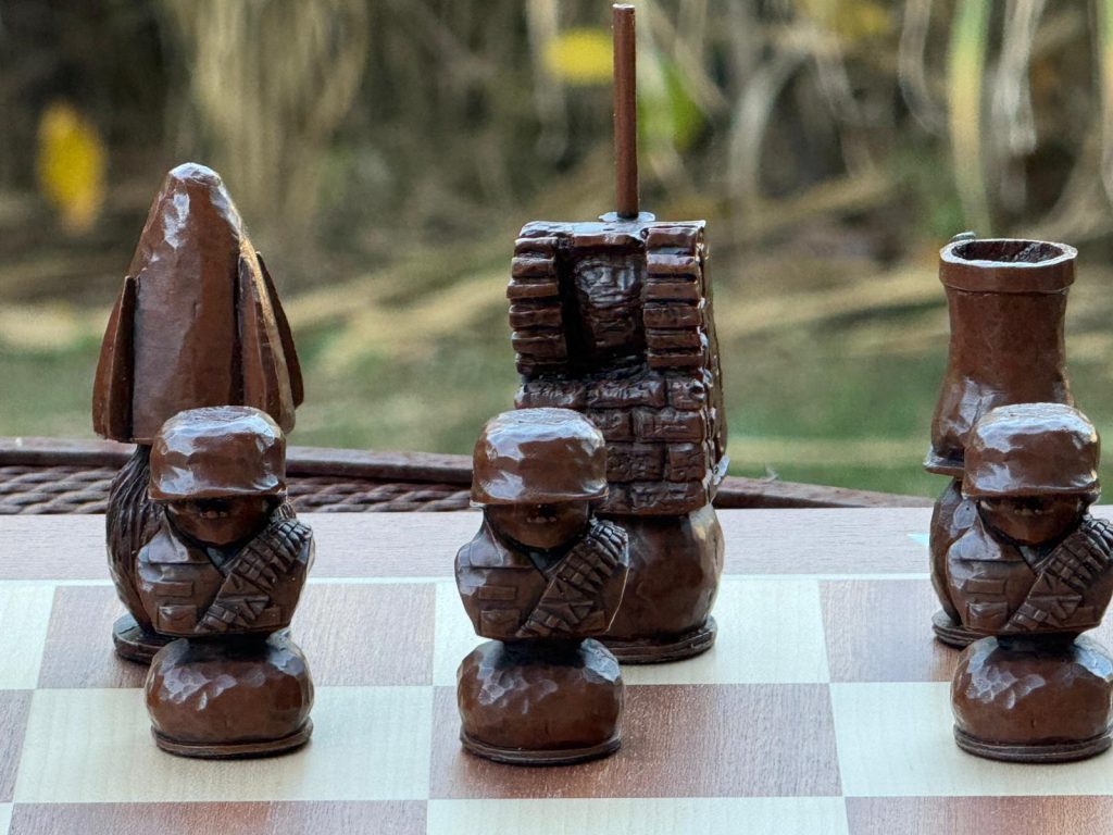Brave New World Order (Full Size) Chess Set - ChessBaron Chess Sets USA ...